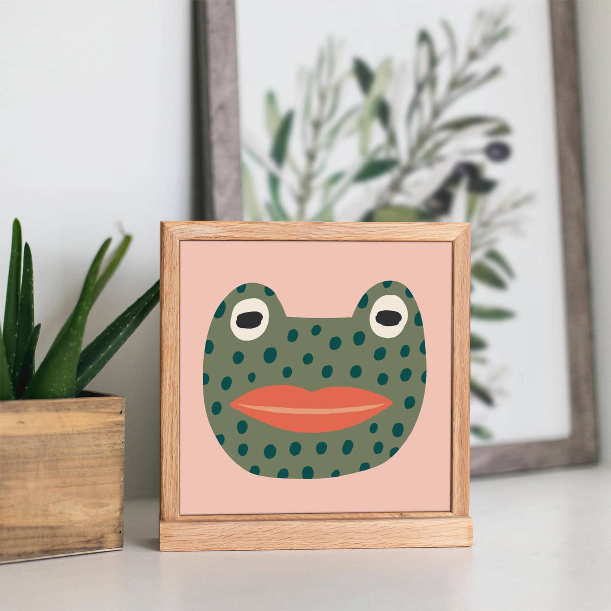 Funny Frog with Red Lips Print – HypeSheriff
