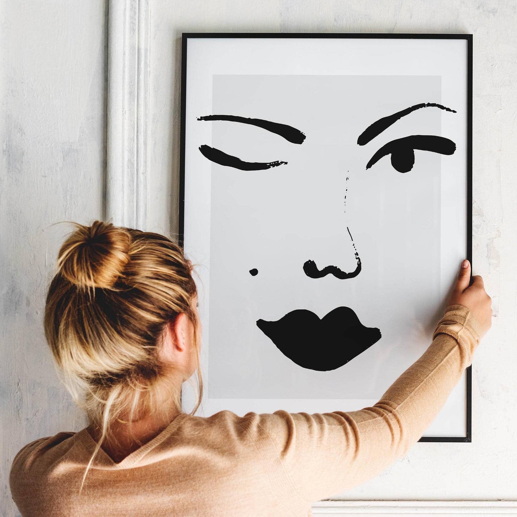 Black Ink Woman Cute Face Poster – HypeSheriff